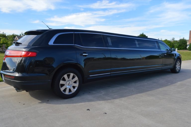 Formal 2 - MKT Stretch Limo