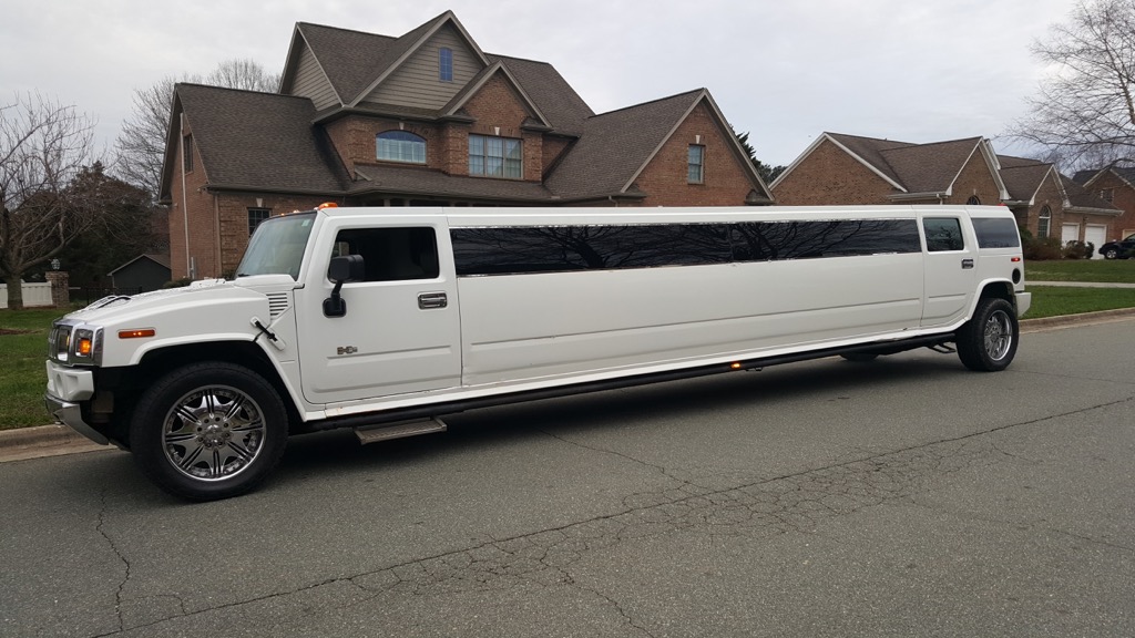 Formal 11 - Hummer Stretch Limousine (6)